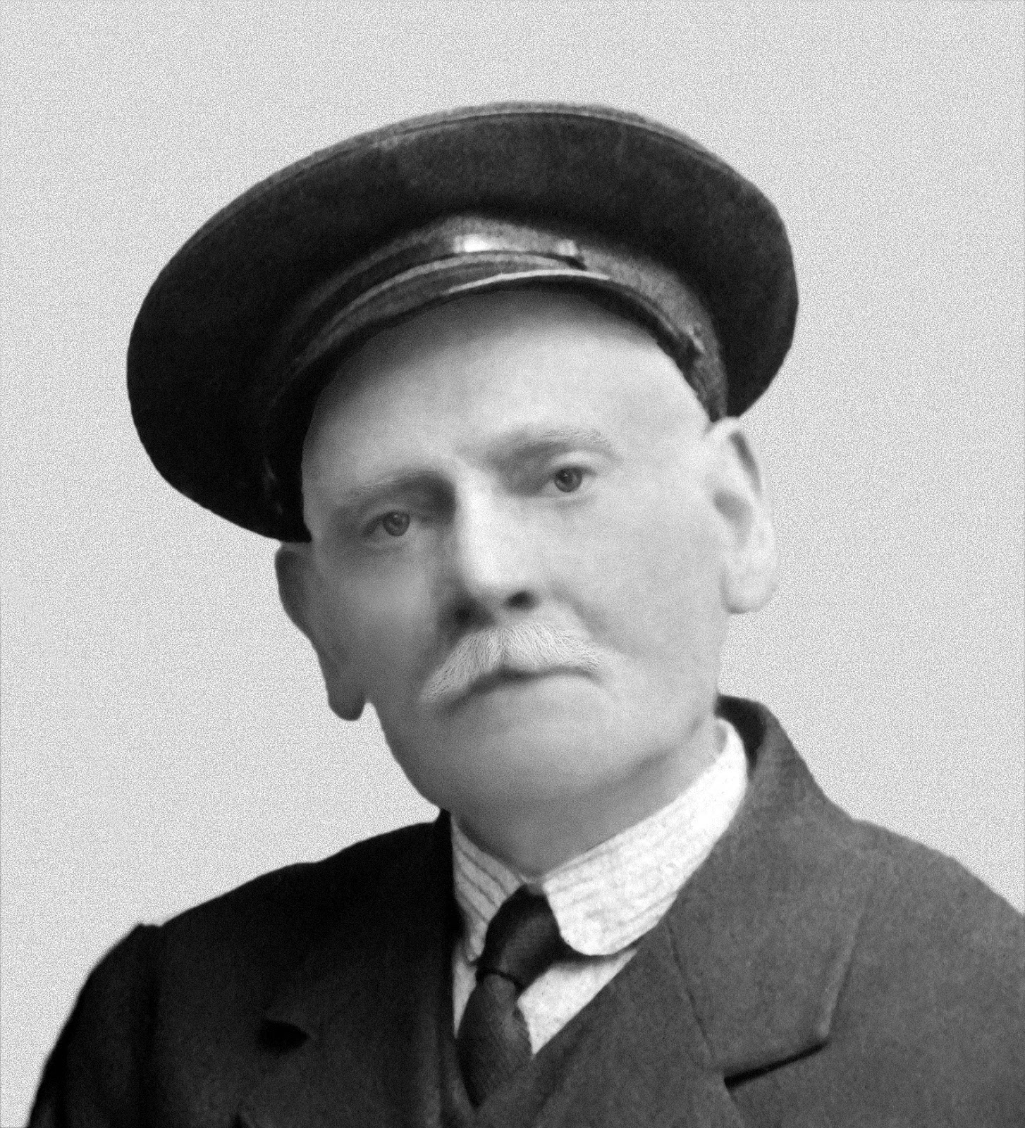 Intertwining Branches: A Grand Old Man