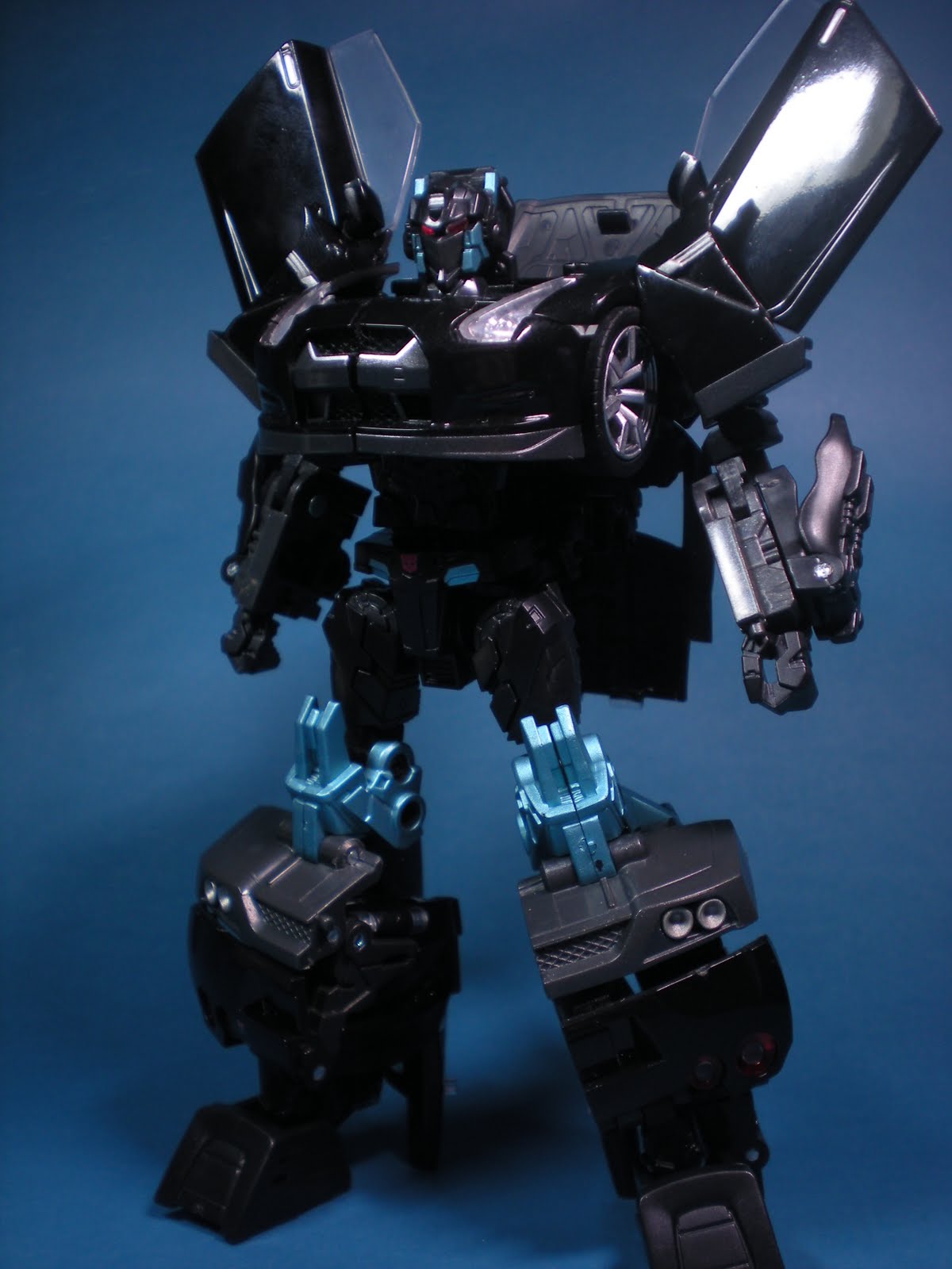 Review: [Takara Tomy] Transformers Alternity Convoy -Super Black ...