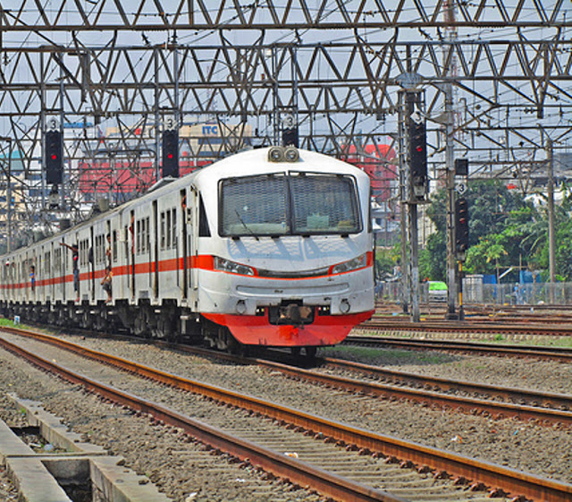 Arsip 76R: KRL Indonesia