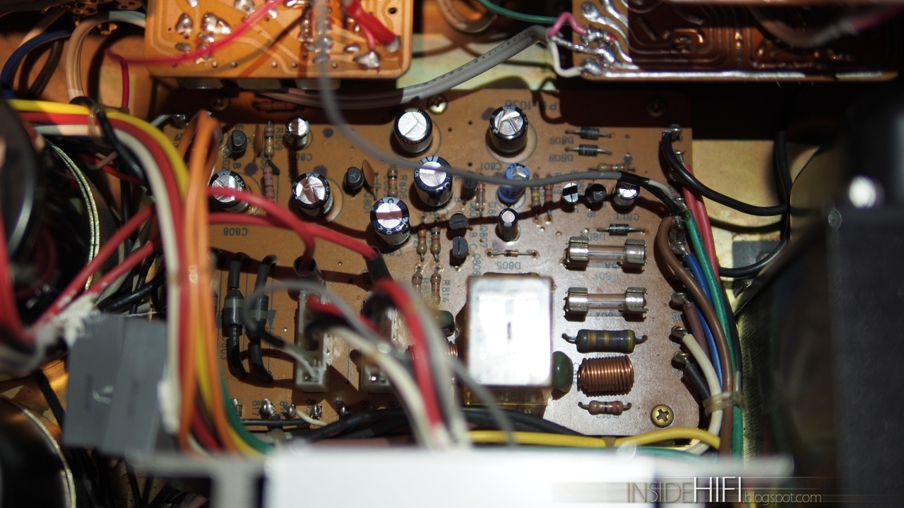 Inside Hi-Fi: Luxman L-85V