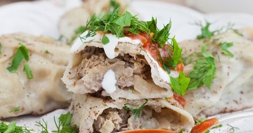Russian Monday: "Manti" - Steamed Buns Stuffed with Lamb at Cooking ...