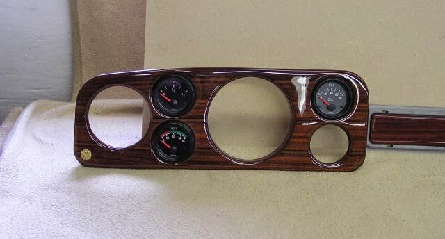Vochocinema: Custom Rosewood Dash Panels