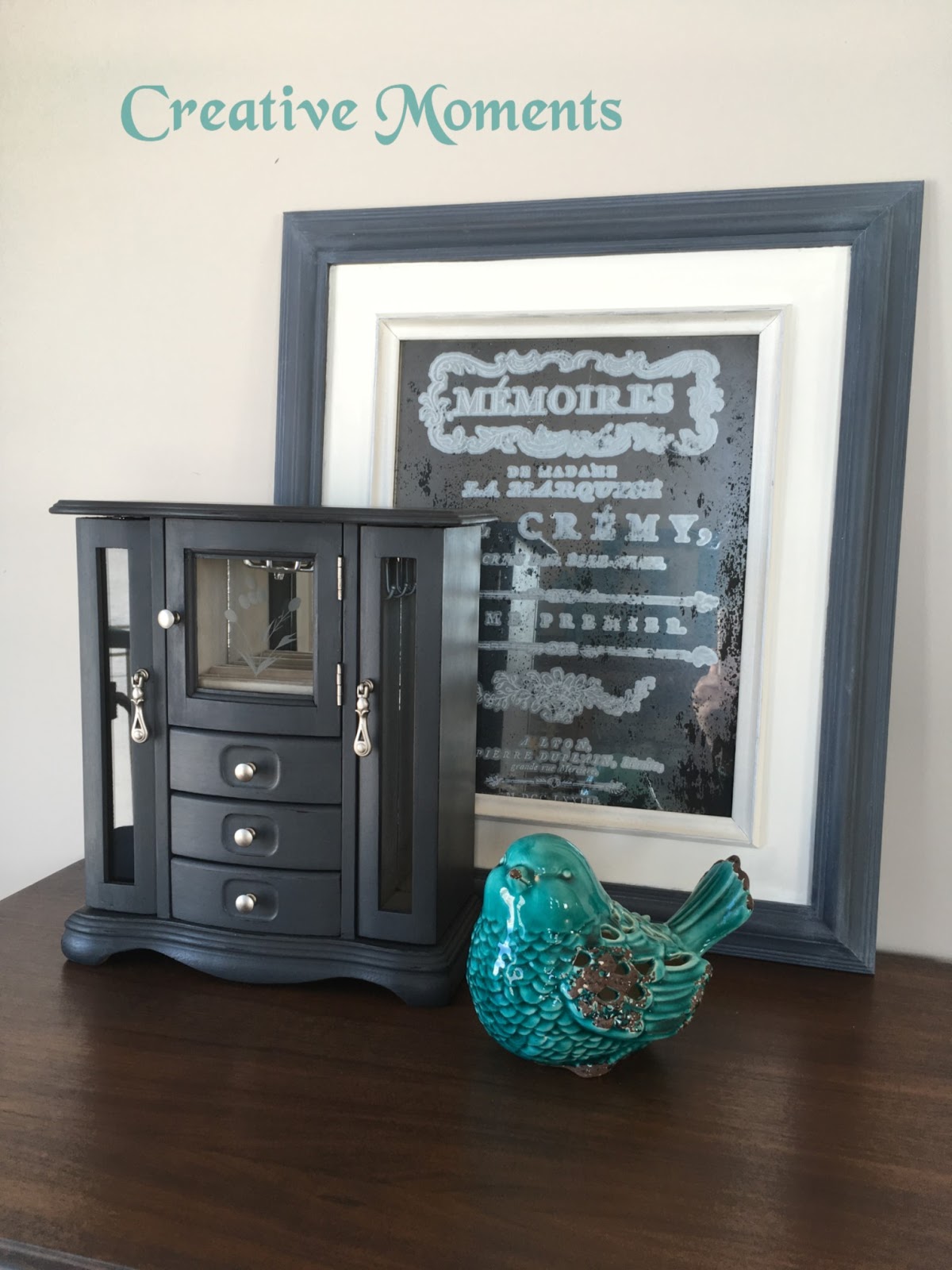 Dark Grey Jewelry Box with a fun surprise color