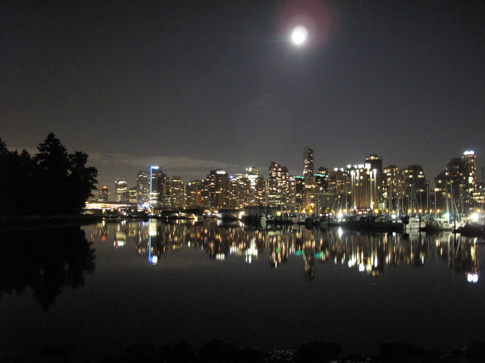 Maple Ridge Daily Photo: Downtown Vancouver