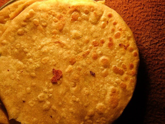 Pakaau! Cook It Easy!!: Aalu Ka Paratha