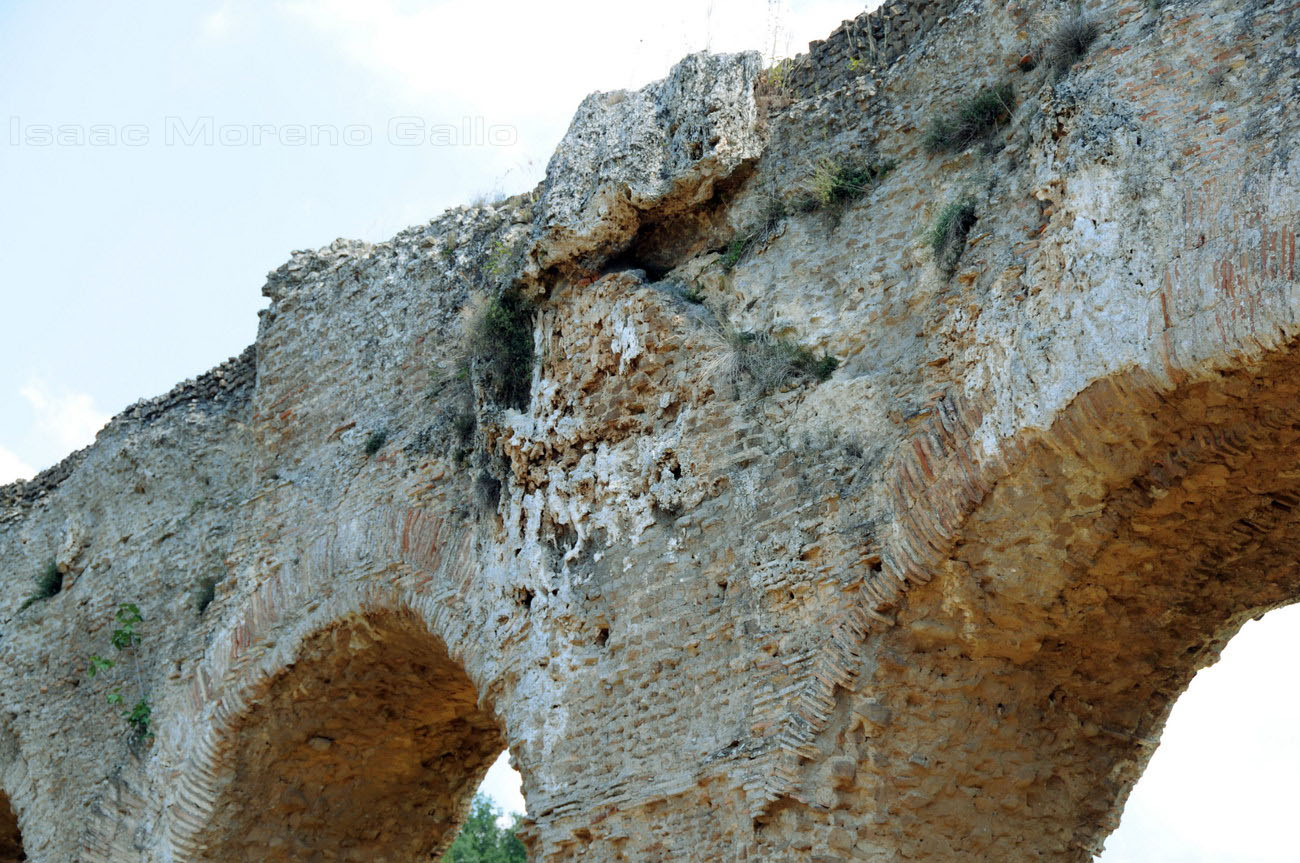 Ingeniería Romana: De aquae ductu urbis Romae