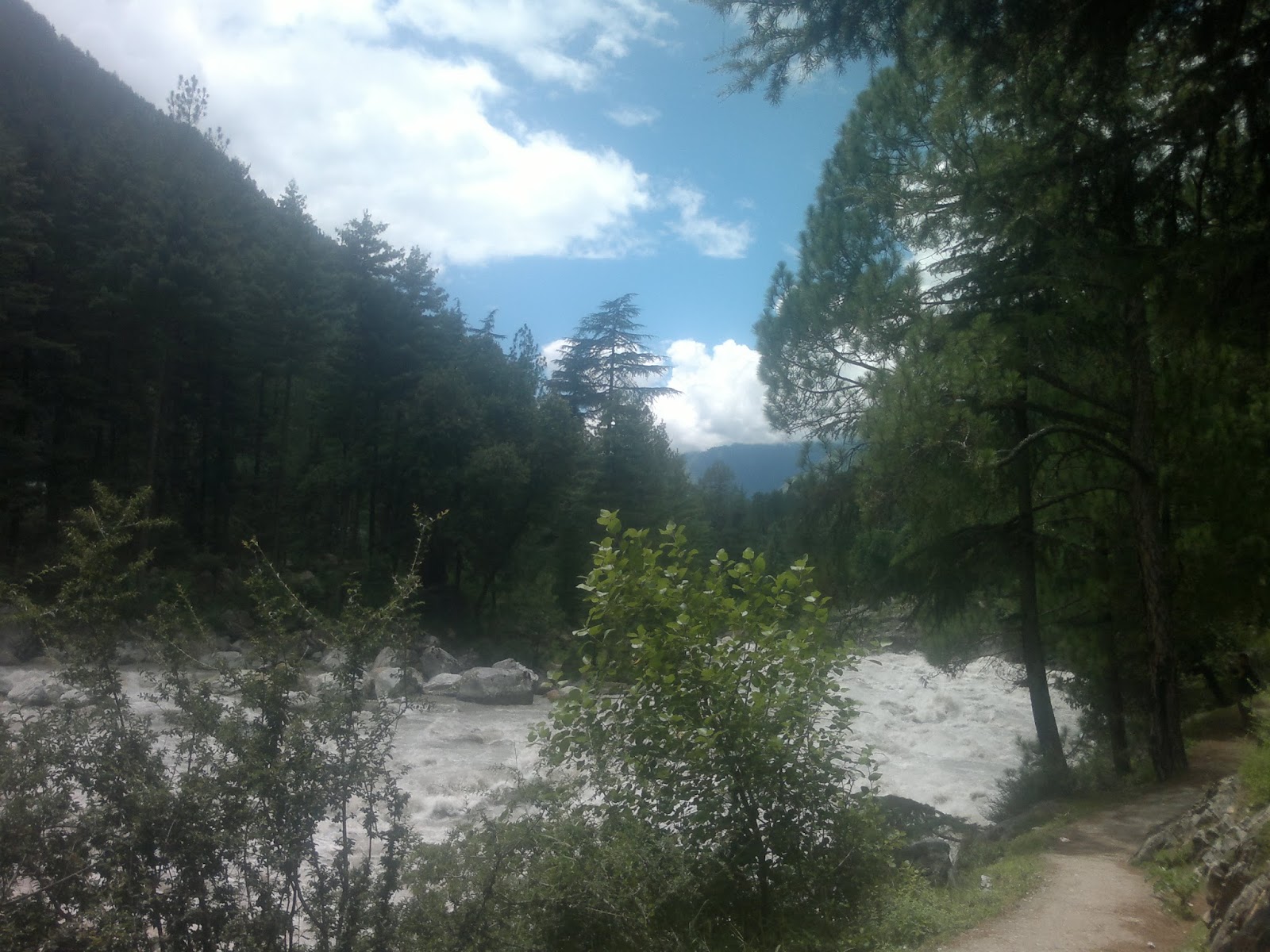 India Untravelled: Parvati Valley: An Enchanting Experience.