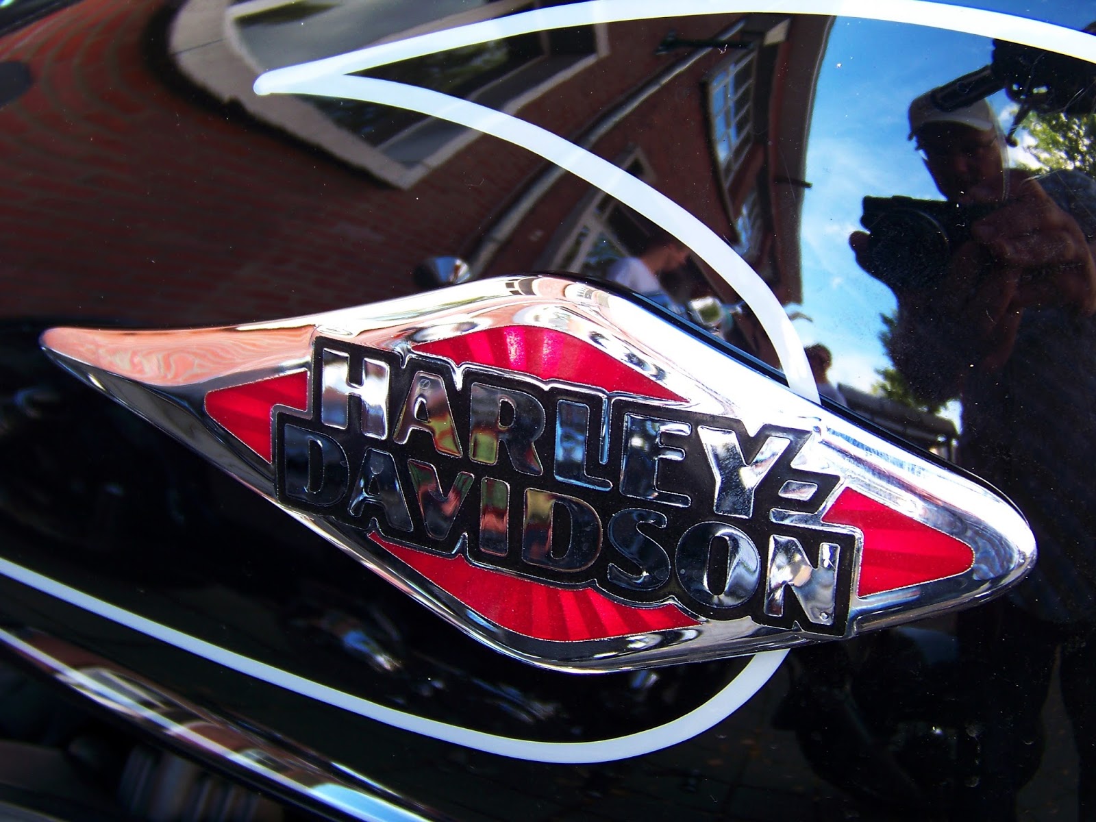 Harley Davidson tank logo's | New Design Motorcycle Modification