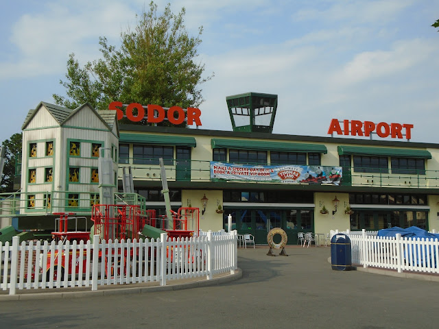 Family Days Out in the West Midlands: Thomas Land at Drayton Manor ...