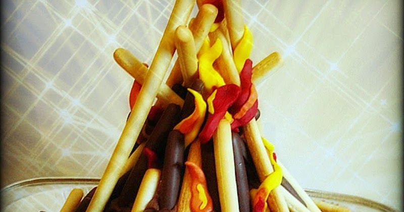 Sun Hats & Wellie Boots: Simple Bonfire Night Cake Recipe