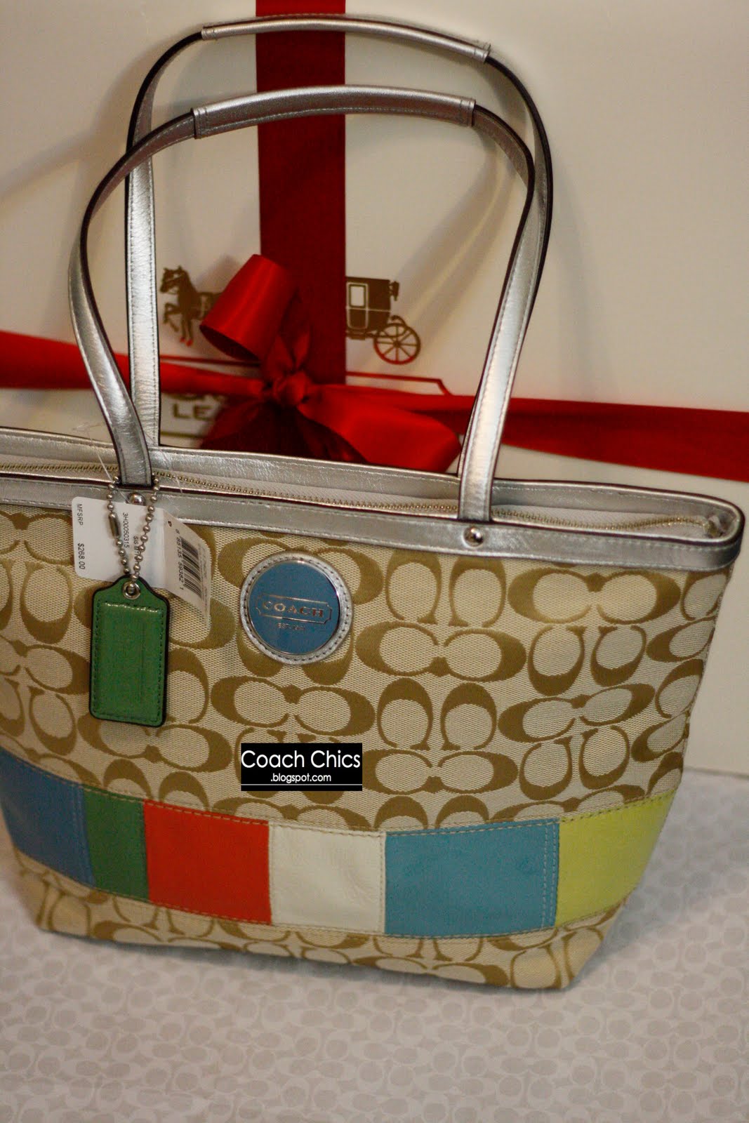 Coach Chics: NEW COACH COLLECTION- Signature Stripe Tote