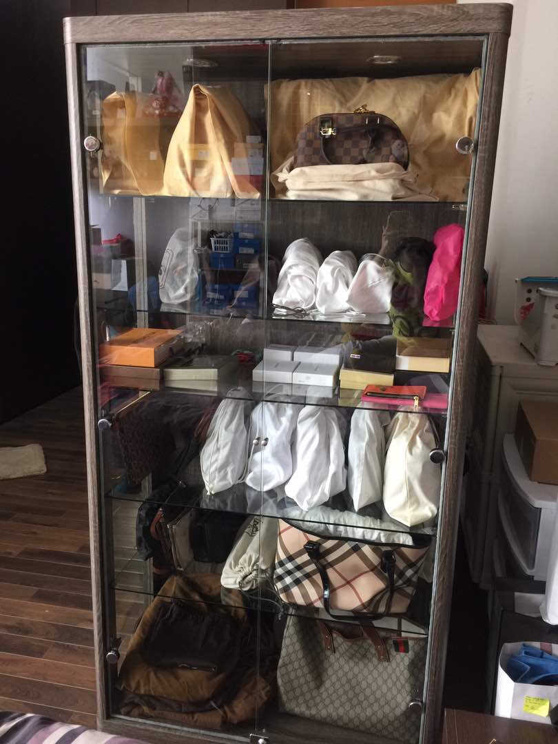 34+ Rak Display Tas, Paling Baru!