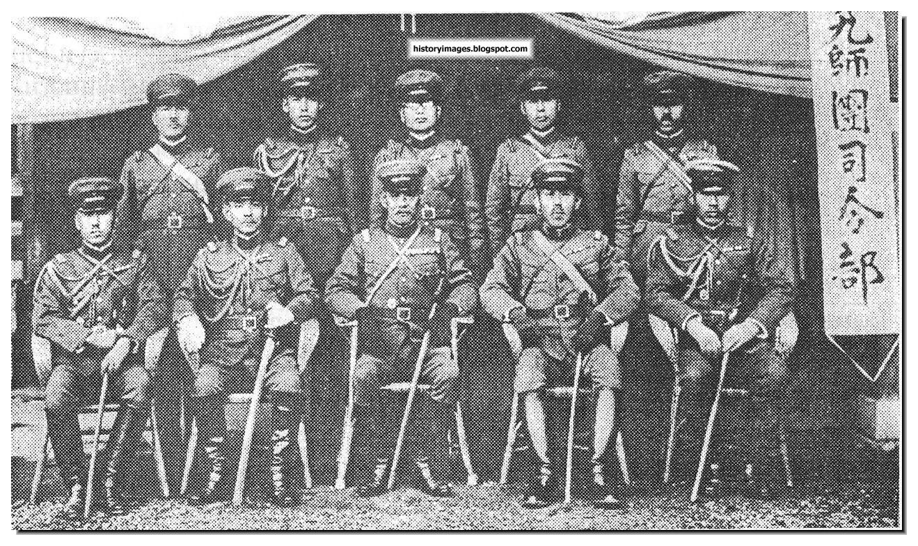 HISTORY IN IMAGES: Pictures Of War, History , WW2: Japanese Invasion Of ...