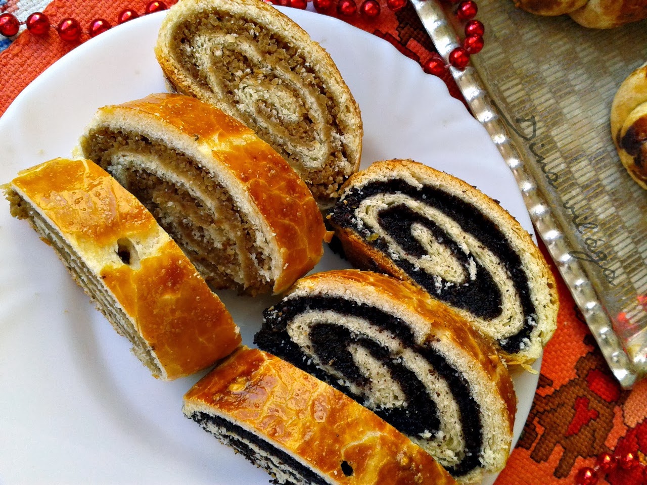 Bejgli (beigli) mákos, és diós