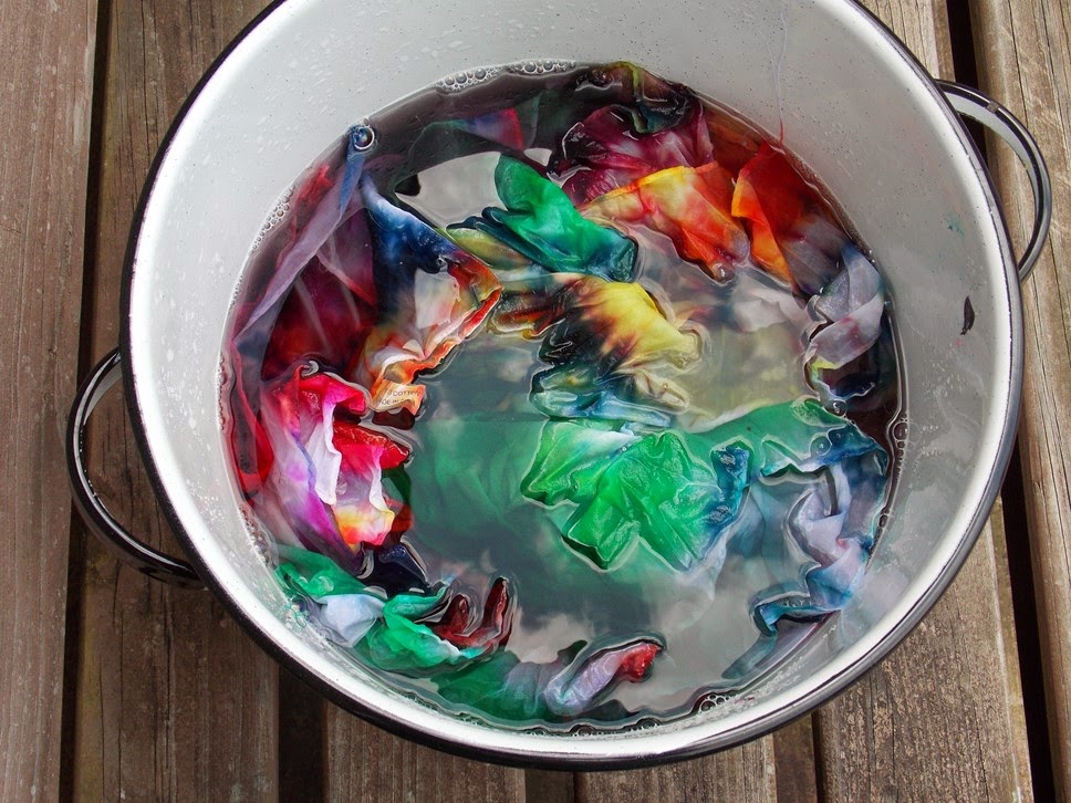 WEAVING FOR FUN: Secret Tie-Dye Tip