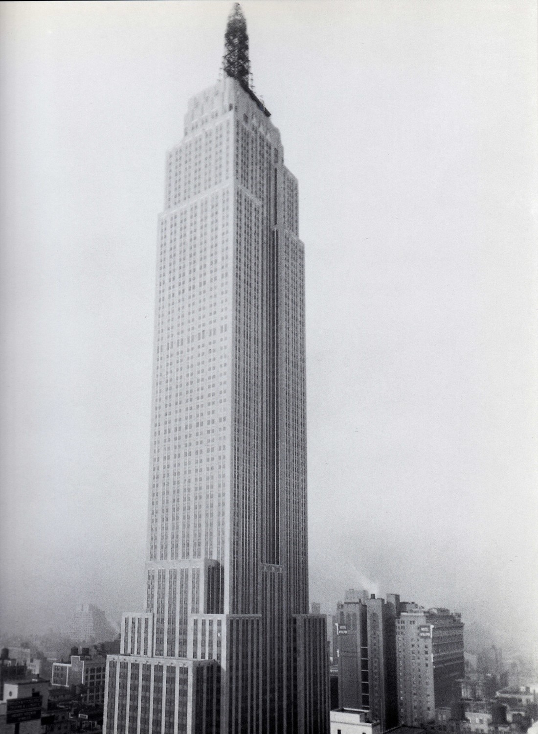 Historia de los Rascacielos de Nueva York: 1931: EL EMPIRE STATE ...