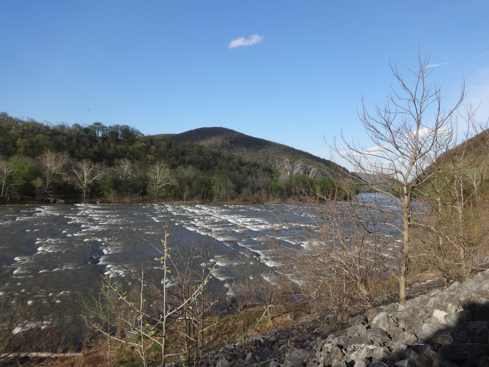 Appalachian Trail Section hiking: Snickers Gap to Harper's Ferry, Virginia