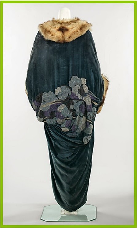 Black Tulip: Opera coats