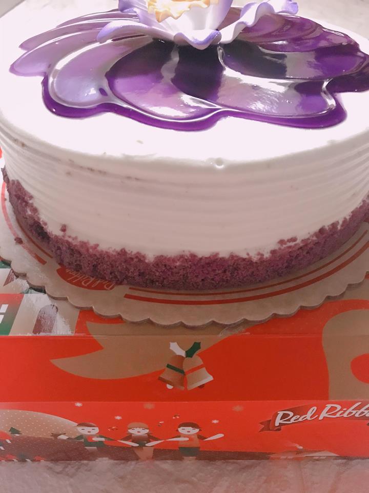 Lemon GreenTea: Indulge in the Ube goodness of this cake creation as ...