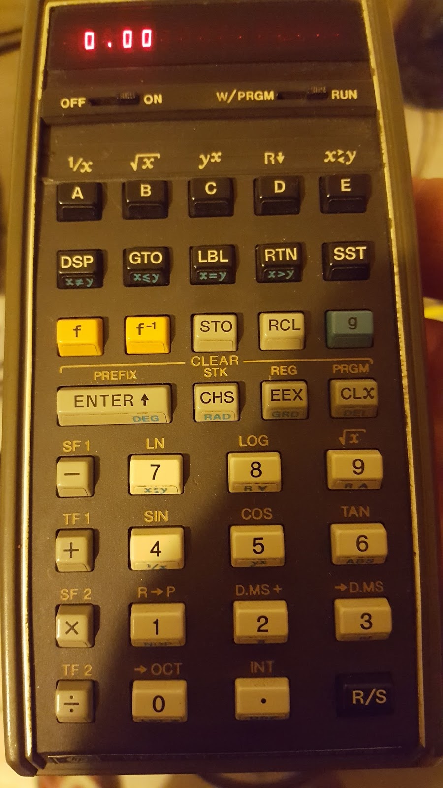 Makers Fusion: HP65 Vintage Calculator - First programmable in space