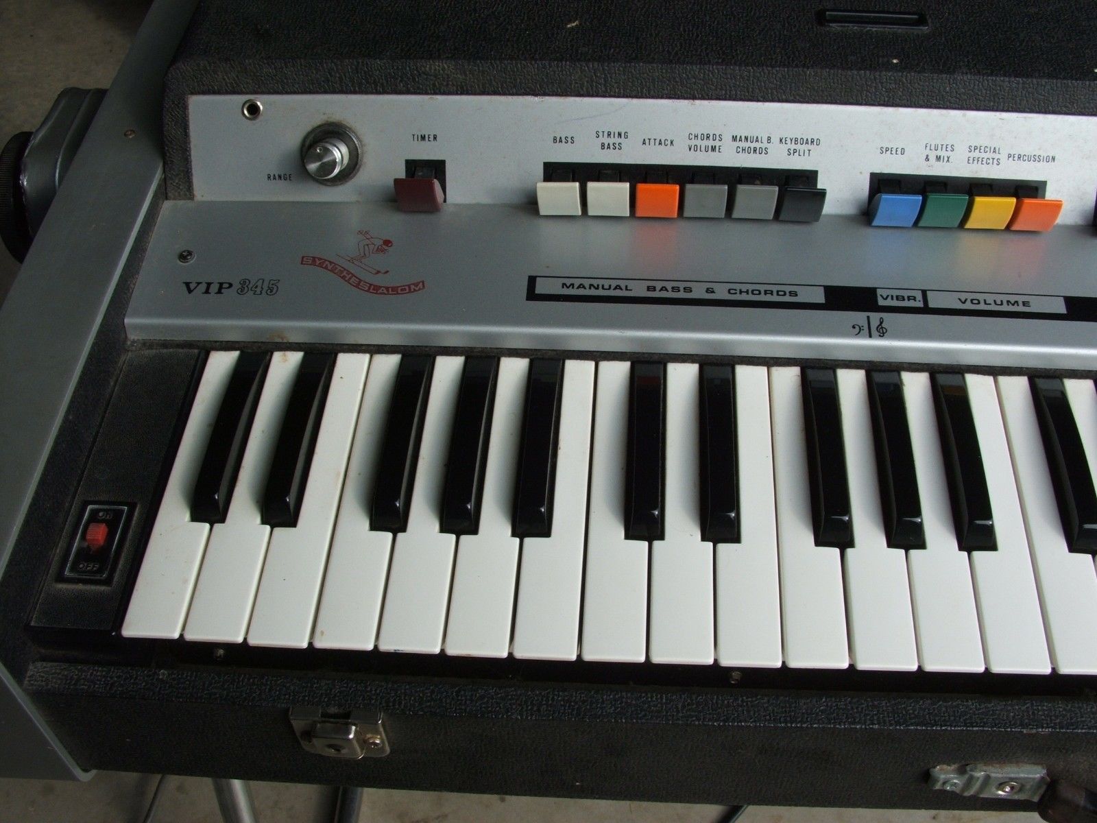 MATRIXSYNTH: The SYNTHE SLALOM! - 1973 Farfisa Model VIP-345 SN 6232