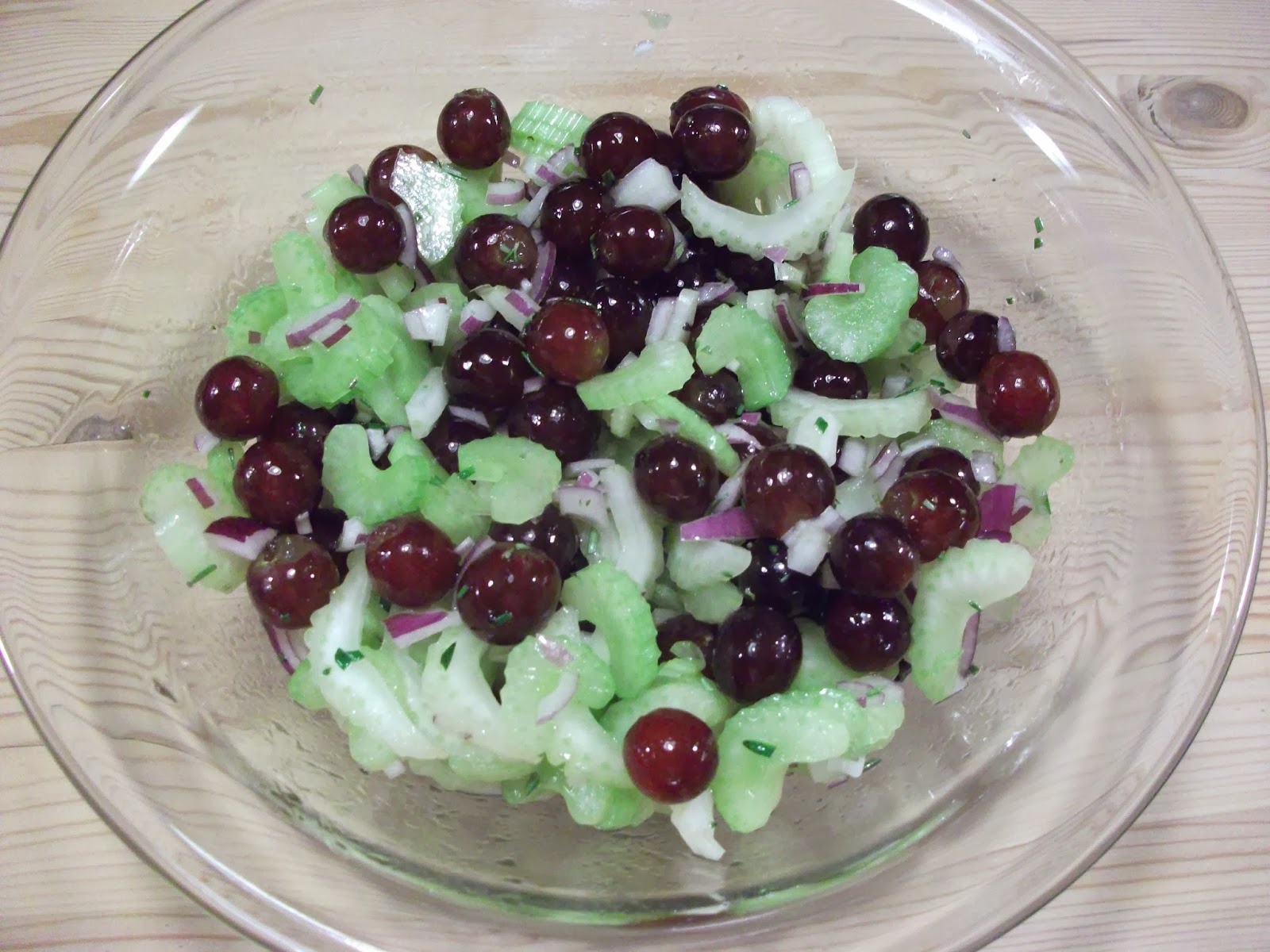 My Mommy's Corner: Frisk salat til ost