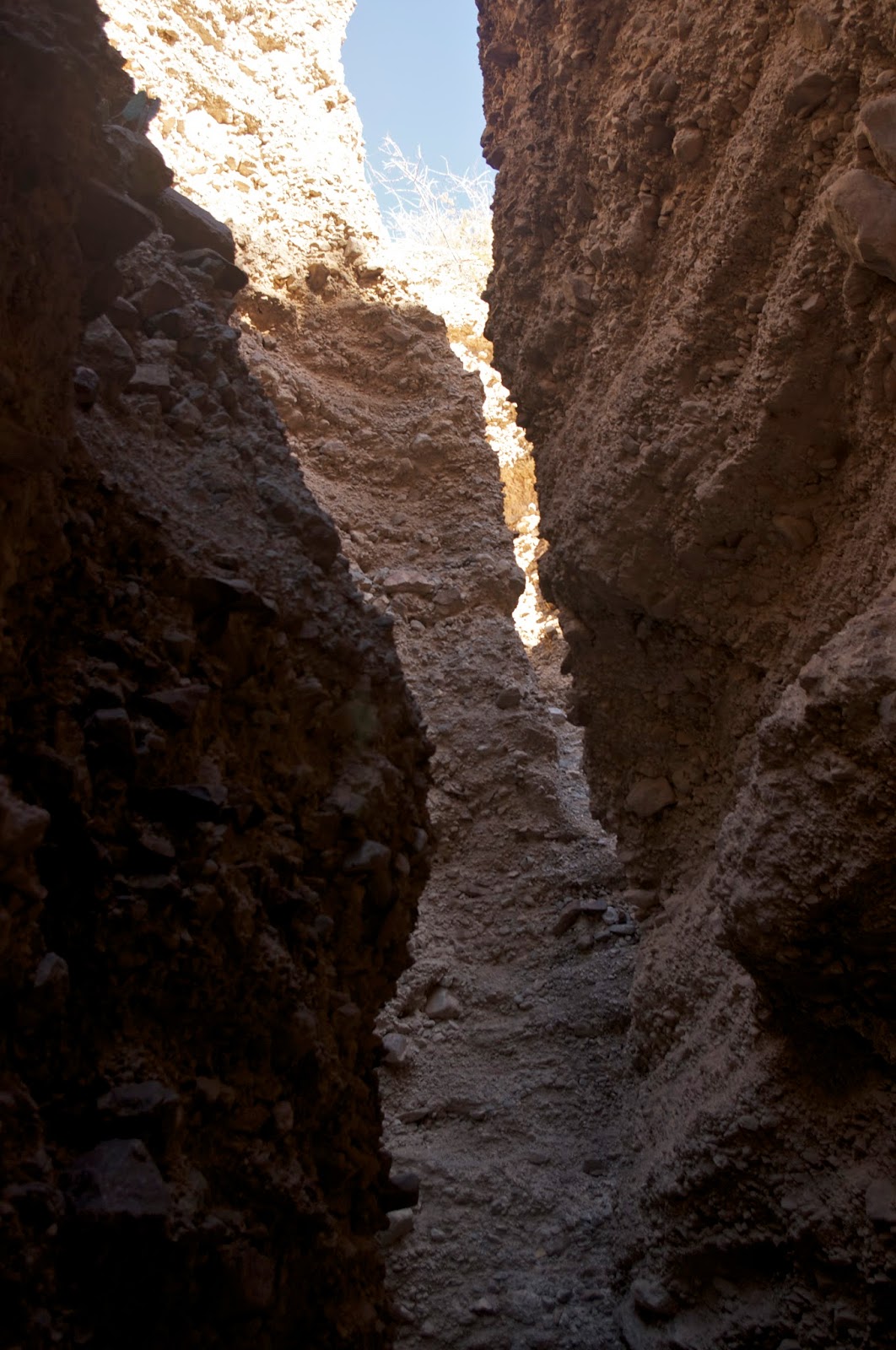 Southern New Mexico Explorer: Robledo Mountains Wilderness - "Twin Slot ...