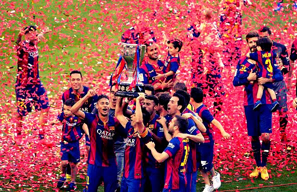 FC Barcelona Players Celebrating La Liga Title Victory | Barca Photo Album