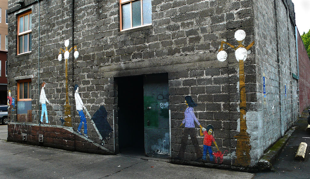 The Murals of Eugene Oregon: Broadway Alley Mural