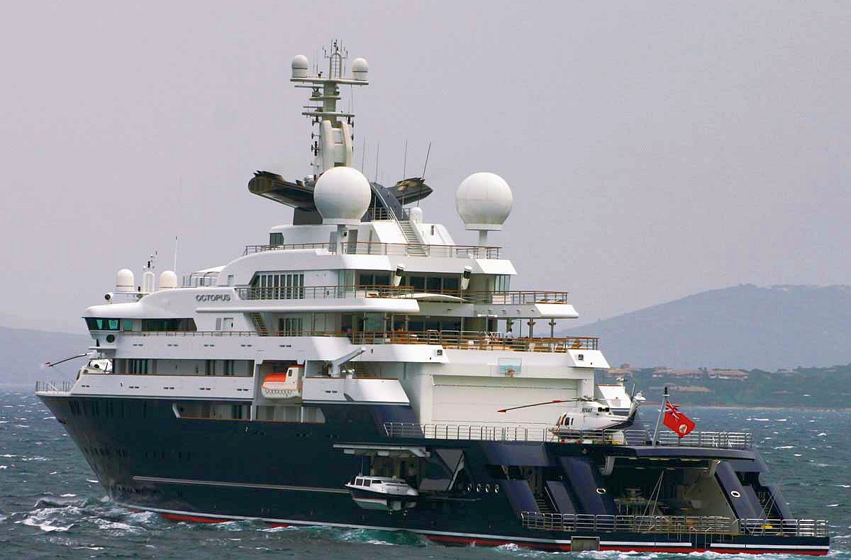 Northwest Passage 2013: Super Yacht OCTOPUS stalled at Beechey Island ...