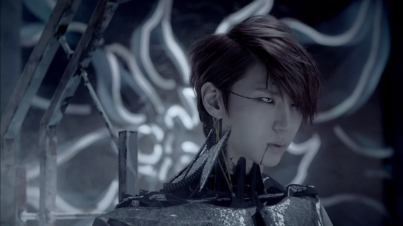 F4Plus1: VIXX Error MV Review