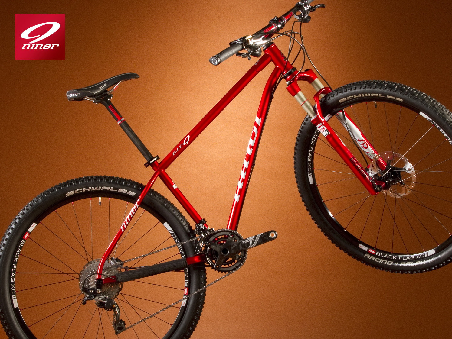 Biomecanica y Salud: NINER PRESENTA LA NUEVA SIR9