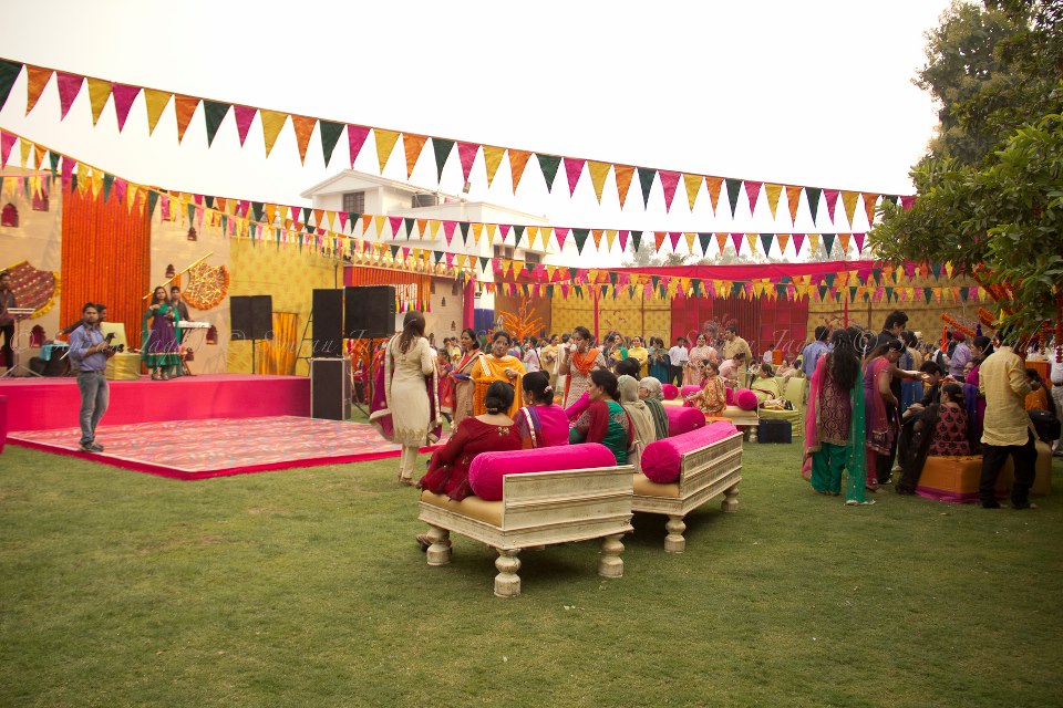 Orange and Pinkk: Vibrant Mehendi by Simran Jagdev