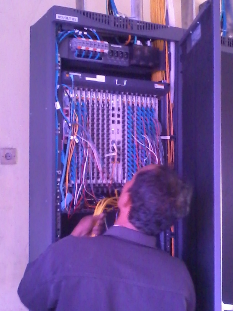 STO (Sentral Telepon Otomat) atau PABX (Private Automatic Branch ...