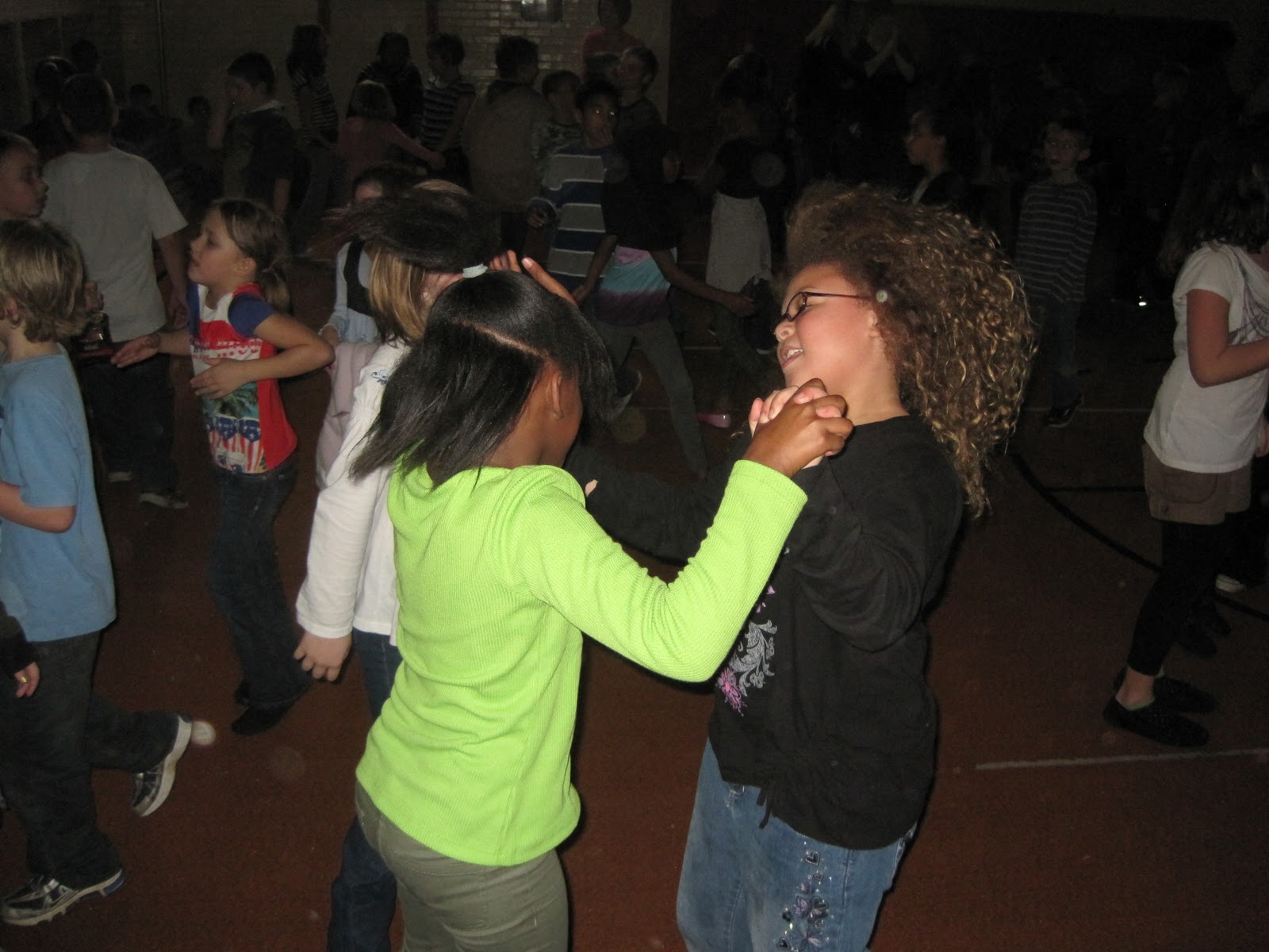 Room 229 - 4th Grade BLOG: November WOW!!! All School Dance!!!