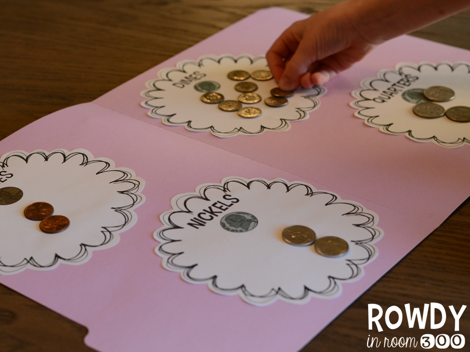 Coin sorting {freebie!} - Rowdy in Room 300
