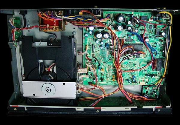 stereonomono - audio Hi Fi Compendium - 14 years on-line: ADCOM GCD-575 ...