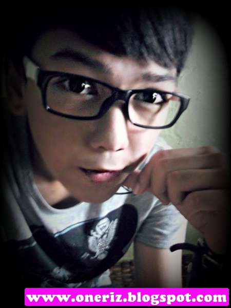 Miyyo RizOne: August 2012