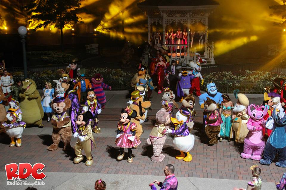 ImNotBad.com - A Jessica Rabbit Site: Roger Rabbit's Toontown Dream ...