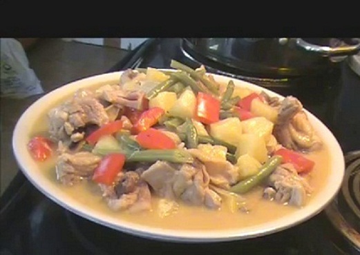 HOW TO COOK: HOW TO COOK PININYAHANG MANOK (PINEAPPLE CHICKEN)