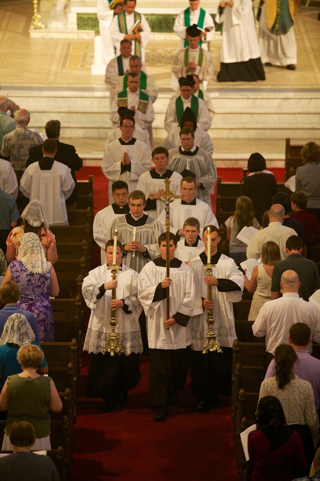 New Liturgical Movement: Photos of the opening Mass of the CMAA ...