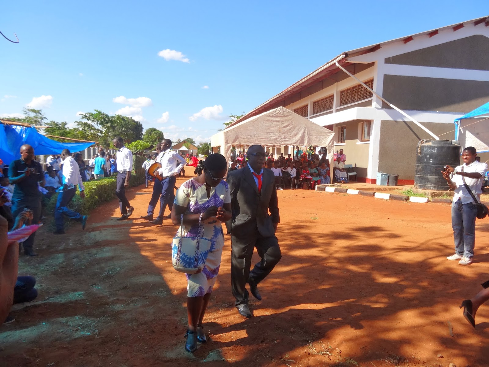 CATHY - HABARI: PICHA 15 ZA MAHAFALI YA 18 YA CHUO CHA UFUNDI STADI ...