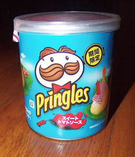 Japanese Snack Attack: Pringles Sweet Tomato