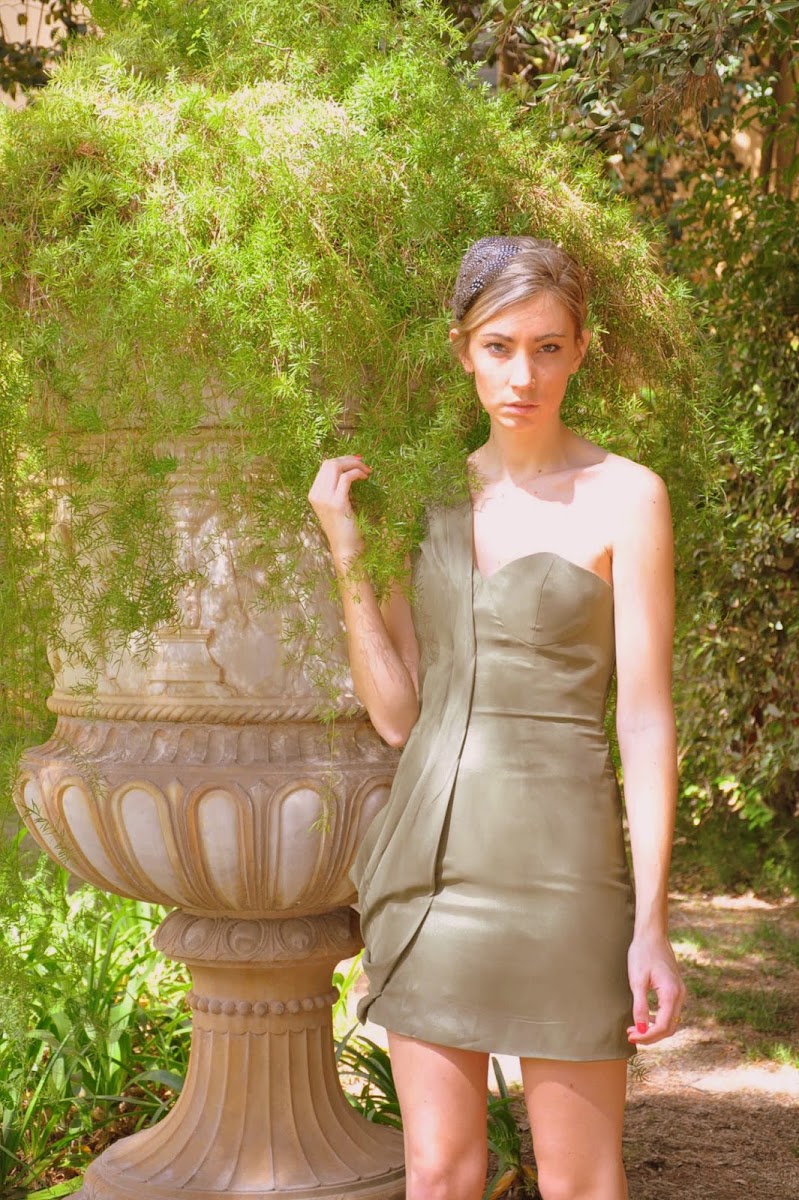 Bucolic green barcelona, blonde. fashion blogger. streetstyle, bucolic ...