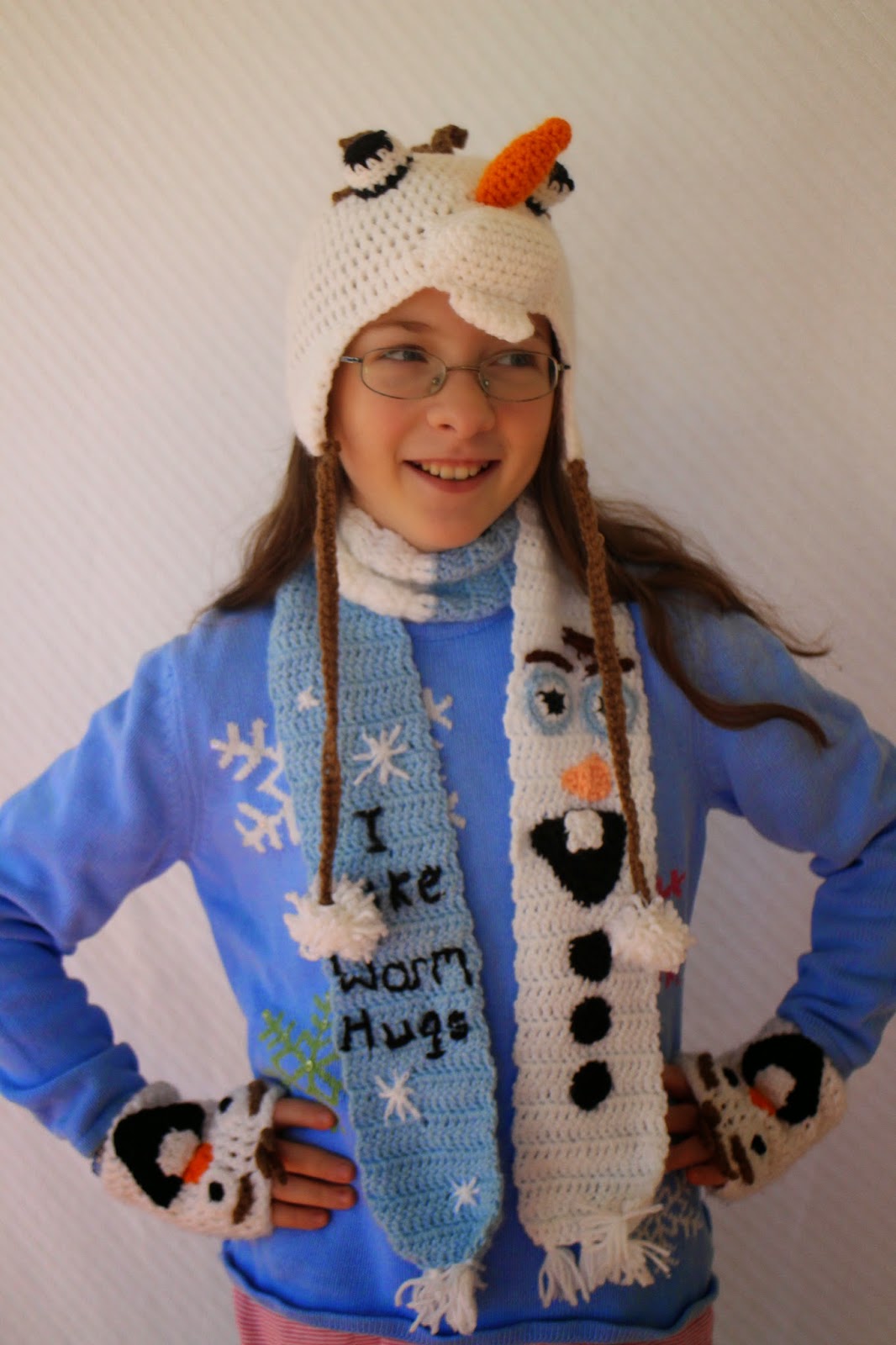 Gifted Paws: Olaf Scarf Pattern #1