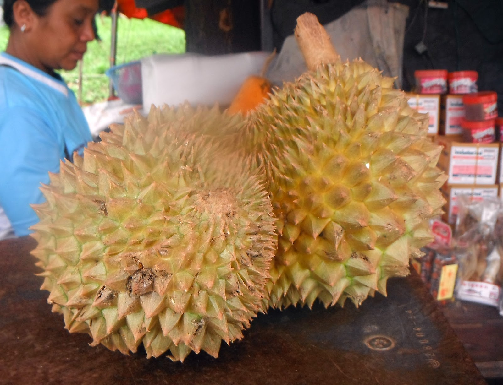 How to Open A Durian - Year of the Durian