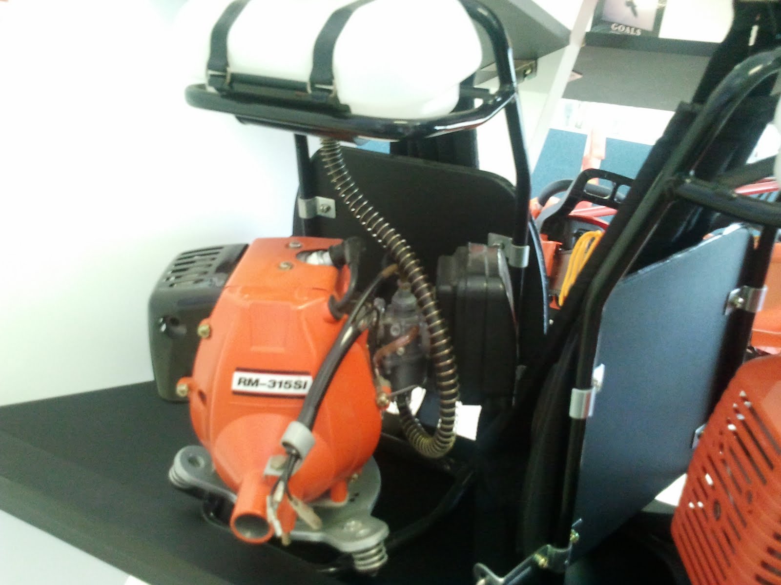 Mr MY Power Tools & Machinery: Mesin Rumput ECHO RM-315