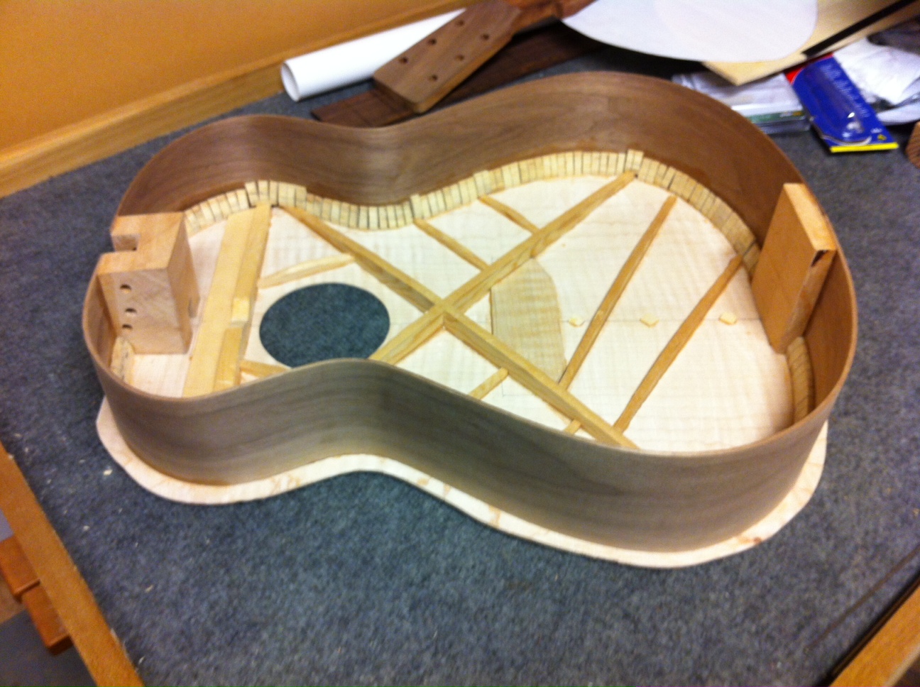 Making an acoustic guitar: Shaping the Sides