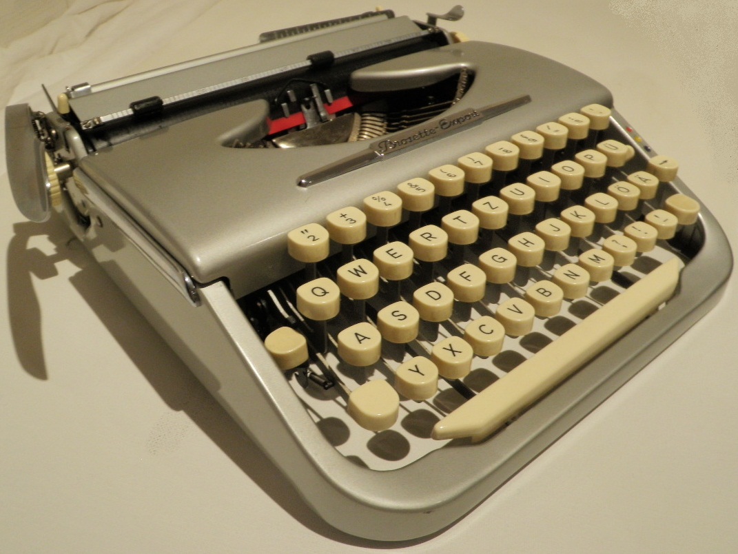 oz.Typewriter: The Brosette Portable Typewriter
