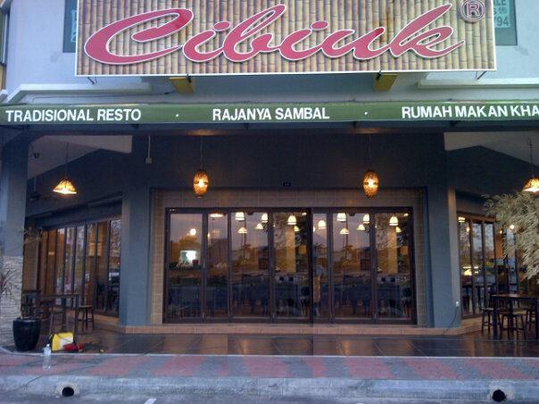 RUMAH MAKAN CIBIUK - wisata kuliner indonesia